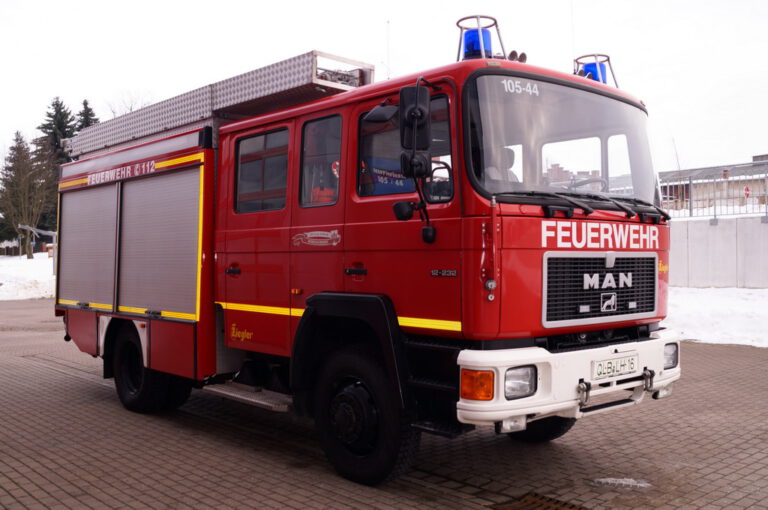 Löschgruppenfahrzeug "LF16/12"